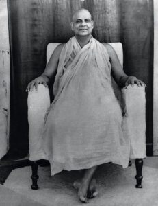 The Divine Life Society » Swami Sivananda – Image Gallery